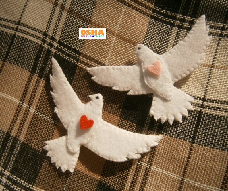 White Dove Felt Brooch Flying Dove Pin Felt Bird Pin Peace - Etsy