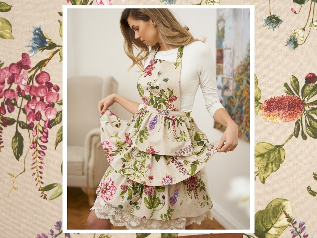 Apron for Woman With Ruffles, Flower Print, Romantic Apron, Gift for ...