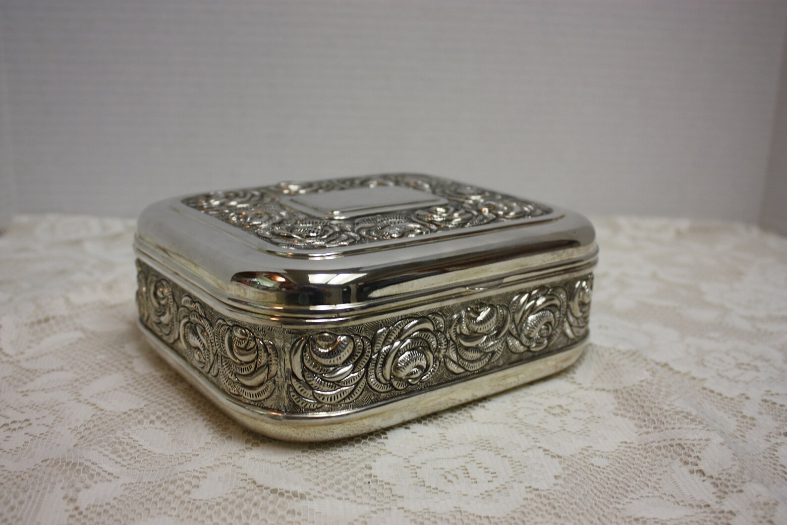 Silver Plated Jewelry /trinket Box With Roses - Etsy