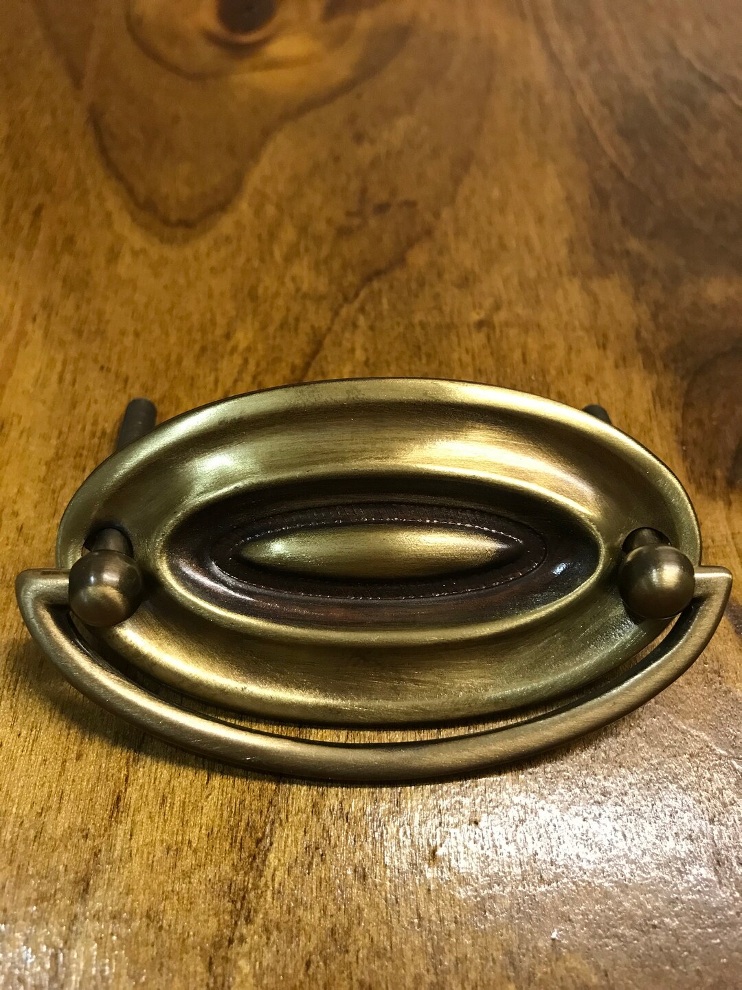 Antiqued Brass Oval Pull Handle With Backplate Drawer Door Antique ...