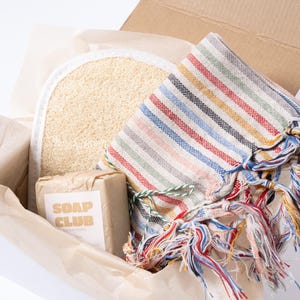 Turkish Hand Towel Spa Gift Set With Organic Loofah Sponge and Natural ...