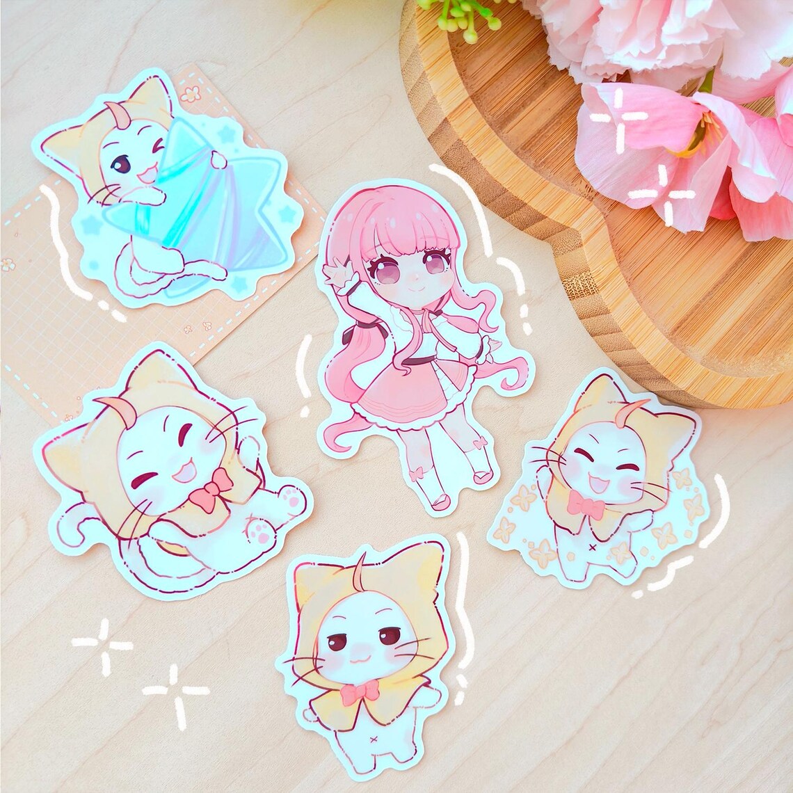Infinity Nikki - Momo Matt Vinyl Sticker - Etsy