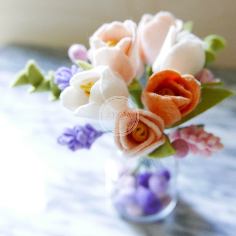 15-Stem Wool Felt Flower Kit DIY 7 Mini Tulips set Pre-cut | Etsy