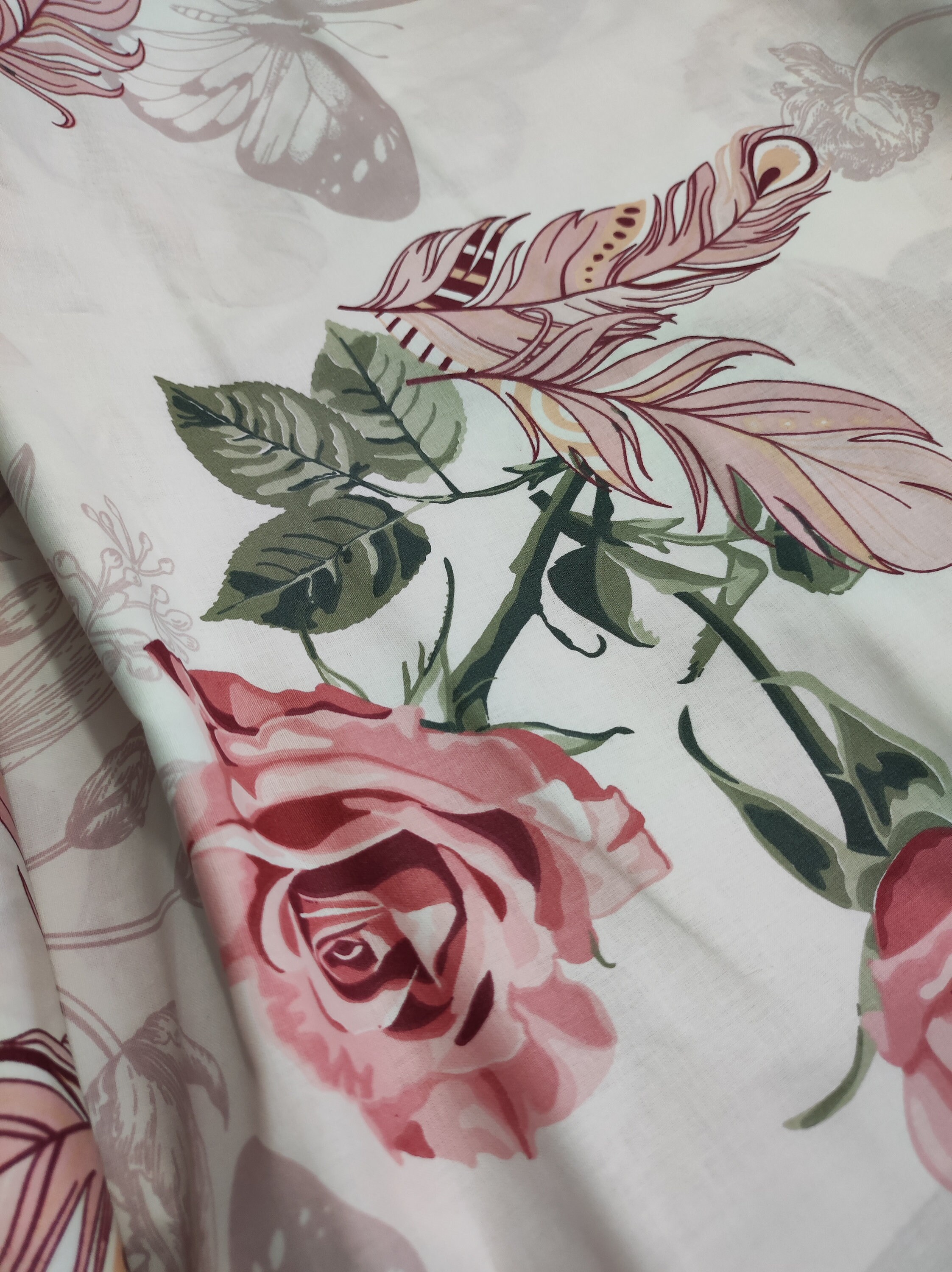 Soft Roses Cotton Fabric by the Yard Beautiful Roses Fabric by Meter ...