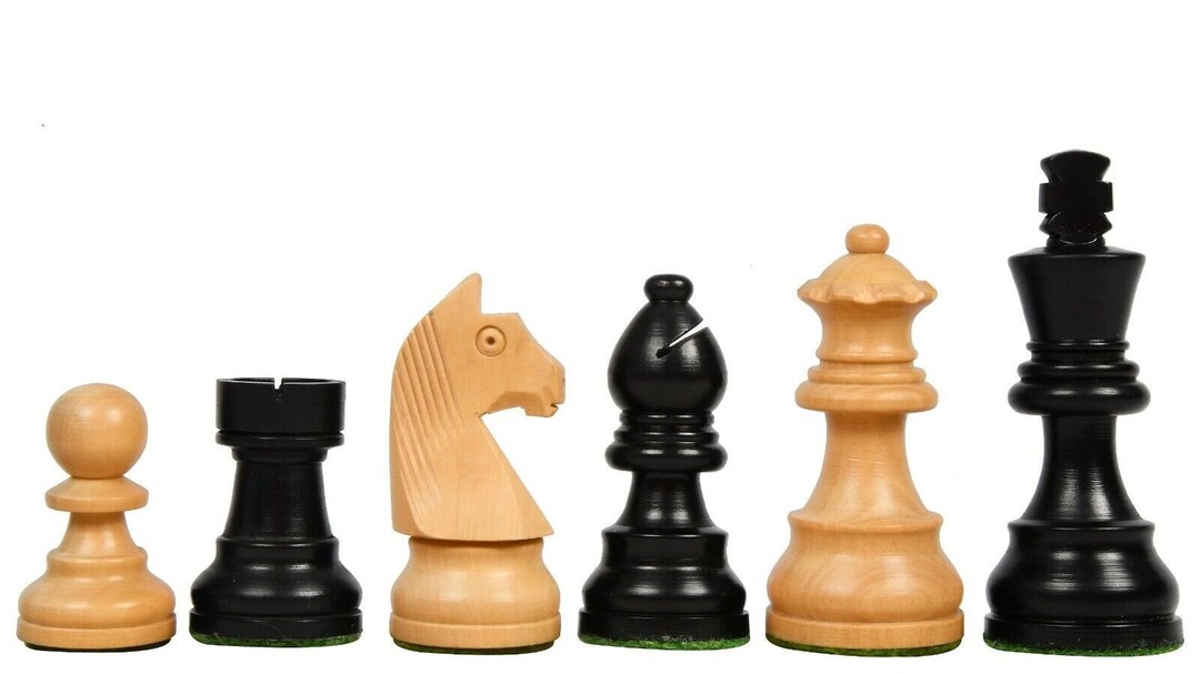 Staunton Style Tournament Series, German Knight Wooden Ebonized Boxwood ...