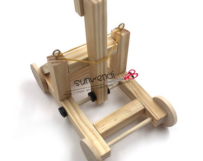 Catapult – Educational Desktop Battle Kit – Easy to Build Wooden Toy ...