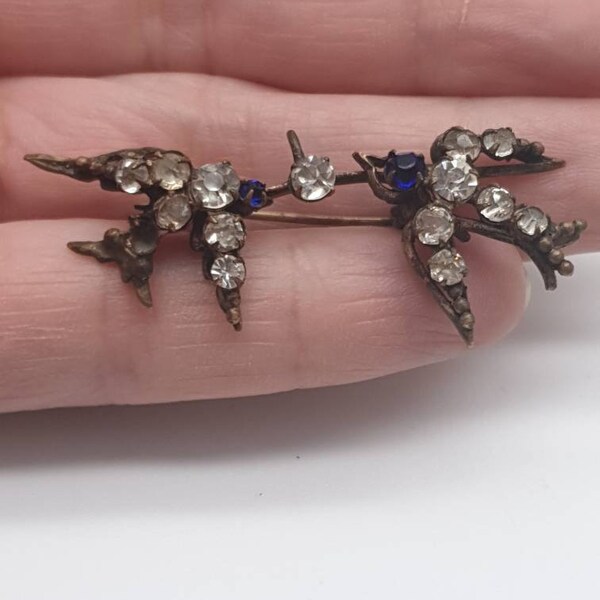 Sweetheart Brooch - Etsy UK