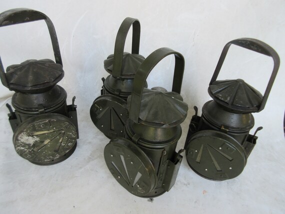 WWII WK2 British Signaling Oil Lamp Signal Light Oil Lamp - Etsy