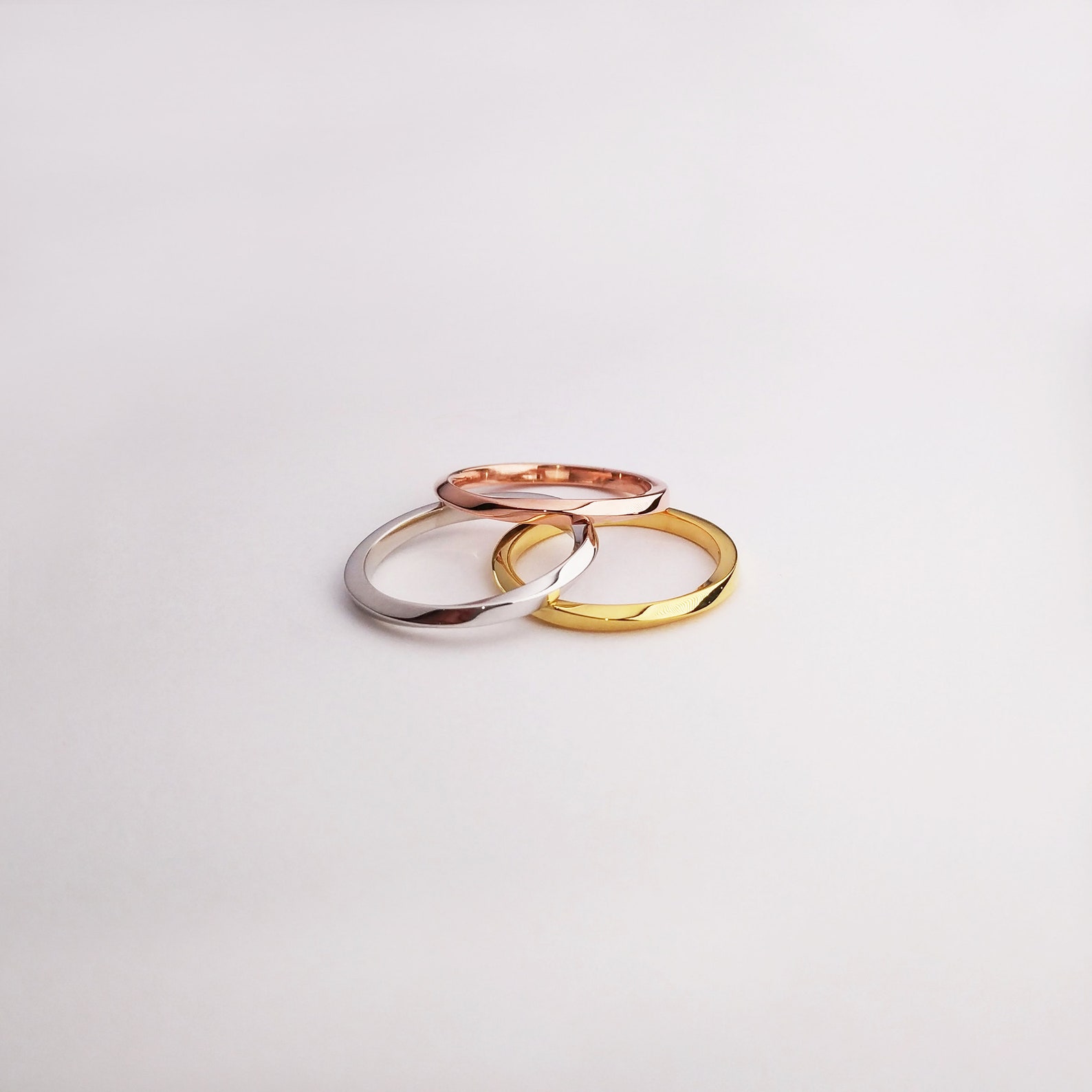 Solid Gold Mobius Ring, Infinity Wedding Band, 14K 18K Twisted ...