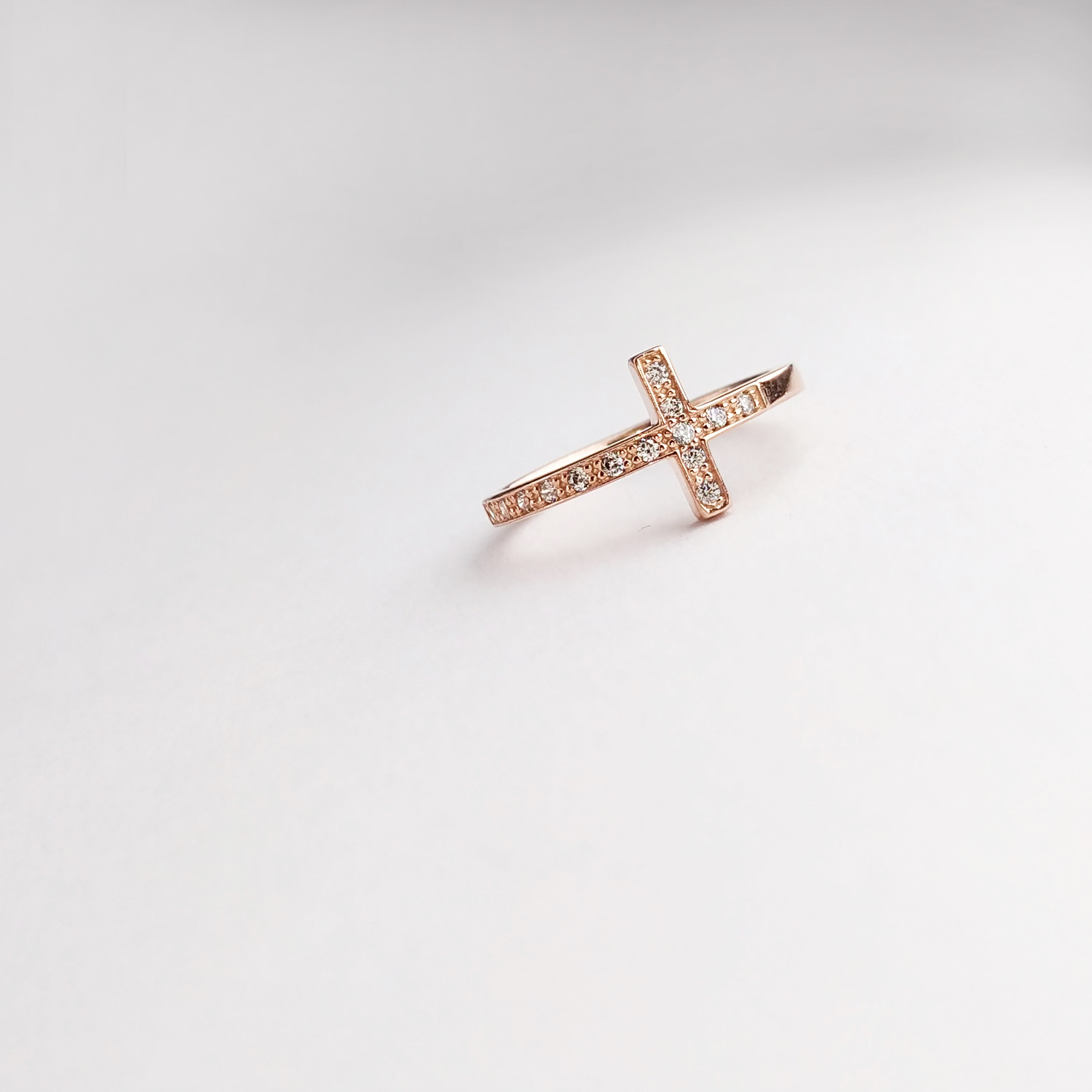 Sideways Cross Ring in 9K/14K/18K Gold Minimalist Diamond - Etsy