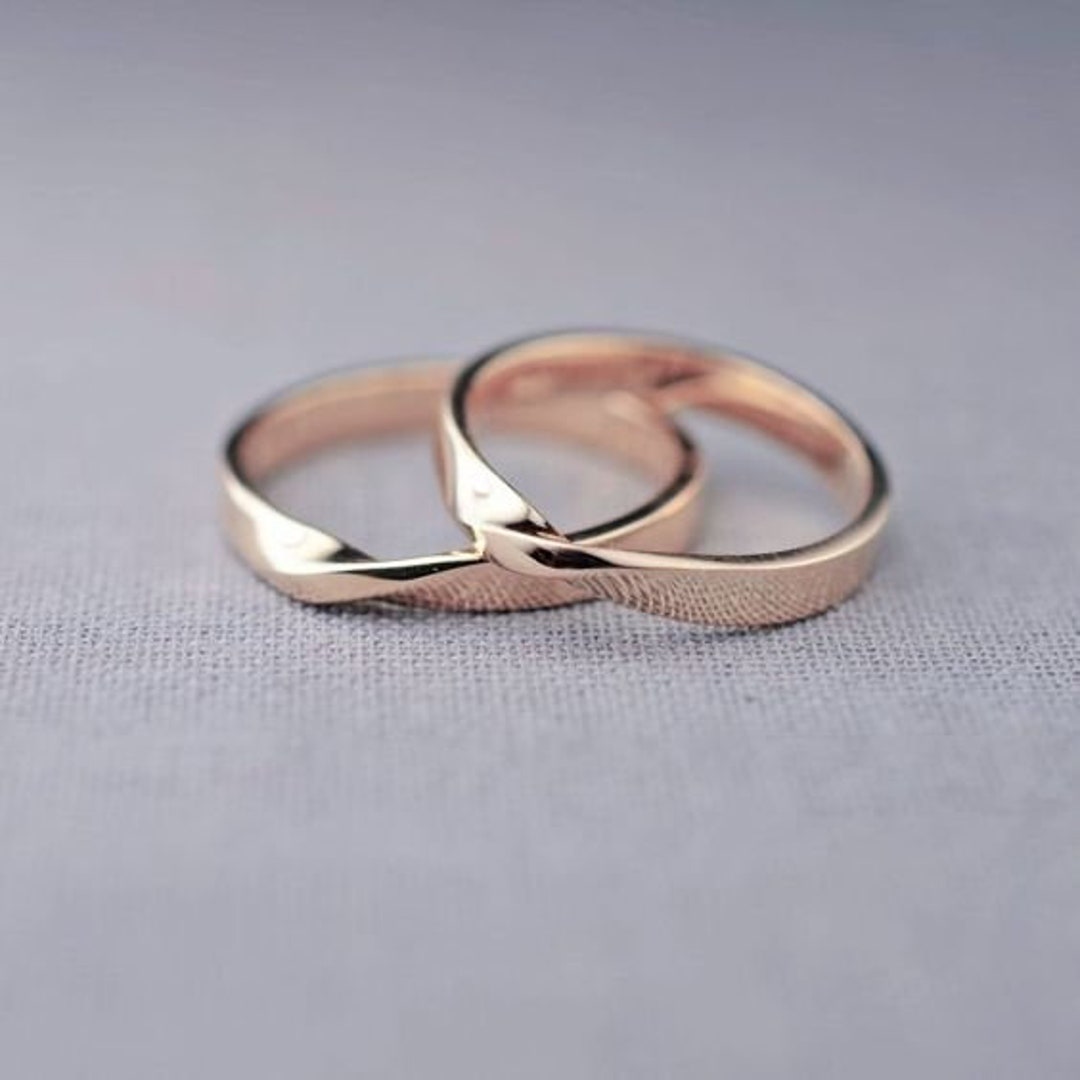 Mobius Ring, Gold Mobius Ring Set, His and Her, Solid Gold Mobius ...