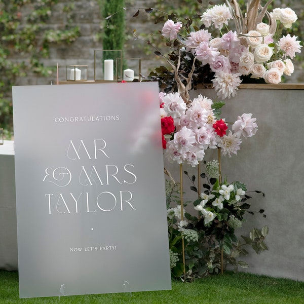 Plexiglass Wedding Sign - Etsy