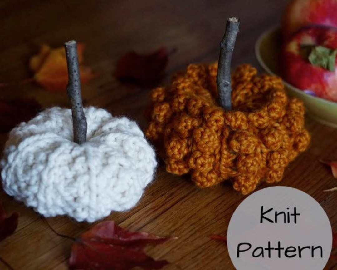 Knitting Pattern // Chunky Knit Pumpkin Heirloom Pumpkin Pattern ...