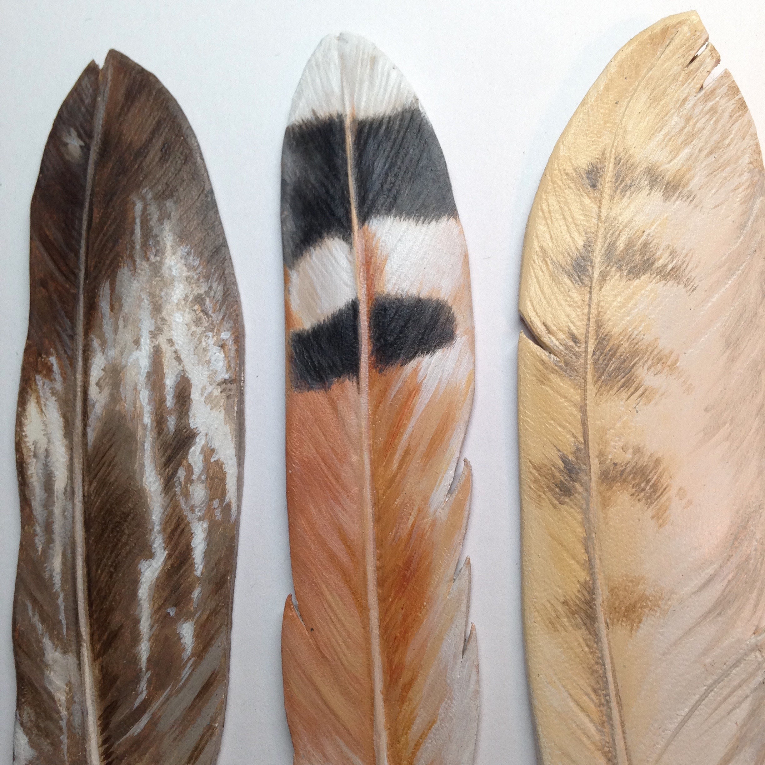 Painted Leather Feathers Barn Owl Feather American Kestrel - Etsy Denmark