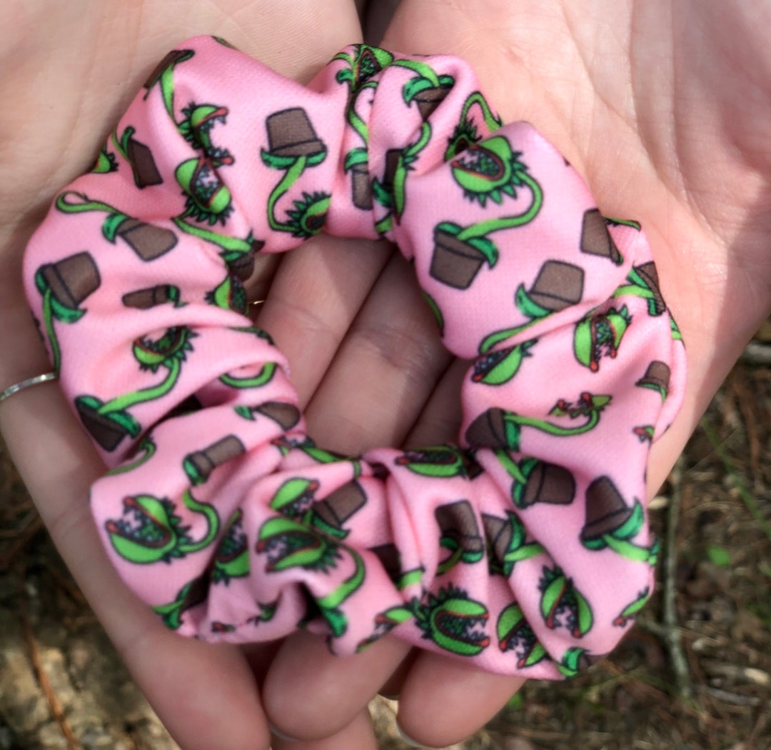 Horror Plant Scrunchie / Little Shop of Horrors / Venus Fly Trap ...