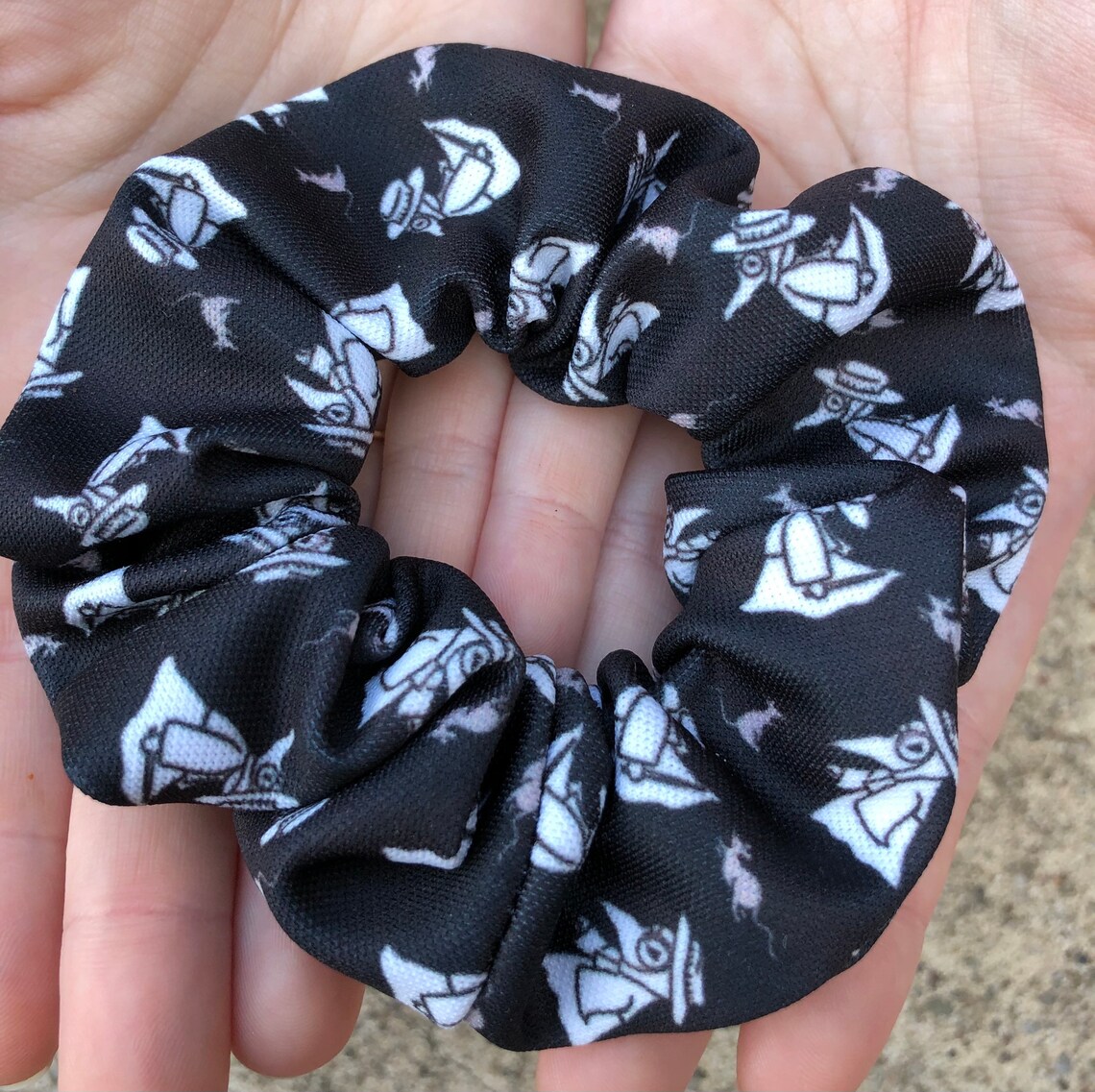 Plague Doctor Scrunchie / Plague Dr / Scrunchies - Etsy
