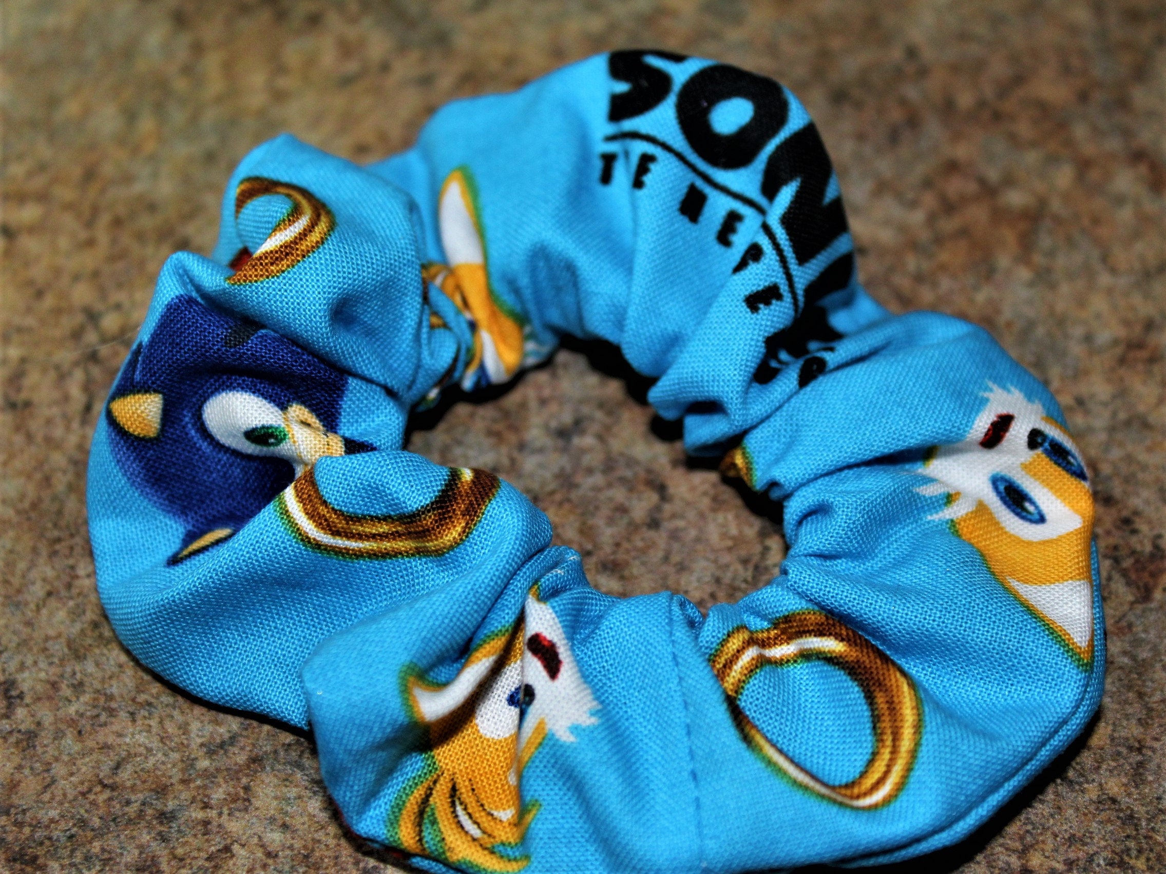 Sonic the Hedgehog Inspired Scrunchie / Tails / Knuckles / - Etsy