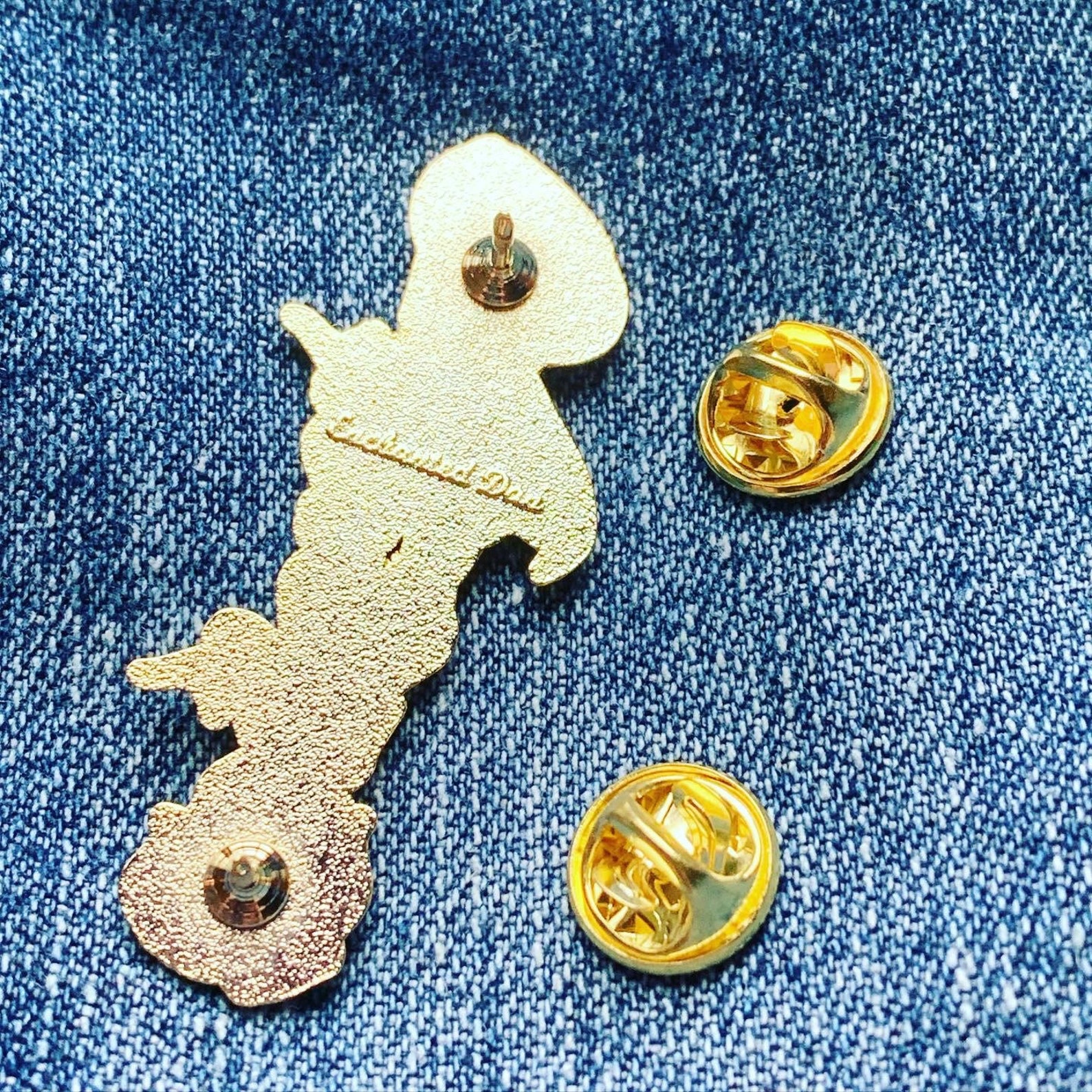 Prince Aladdin Hard Enamel Flip Pin - Etsy