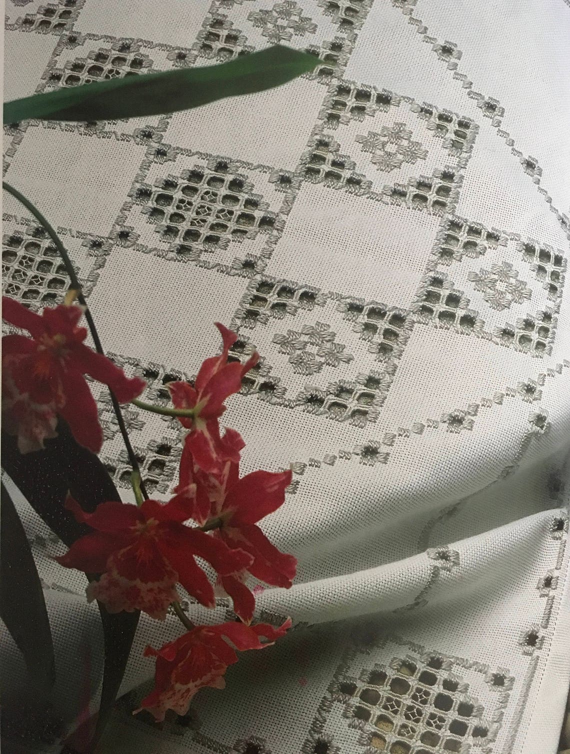 PDF Hardanger Embroidery Tablecloth - Etsy