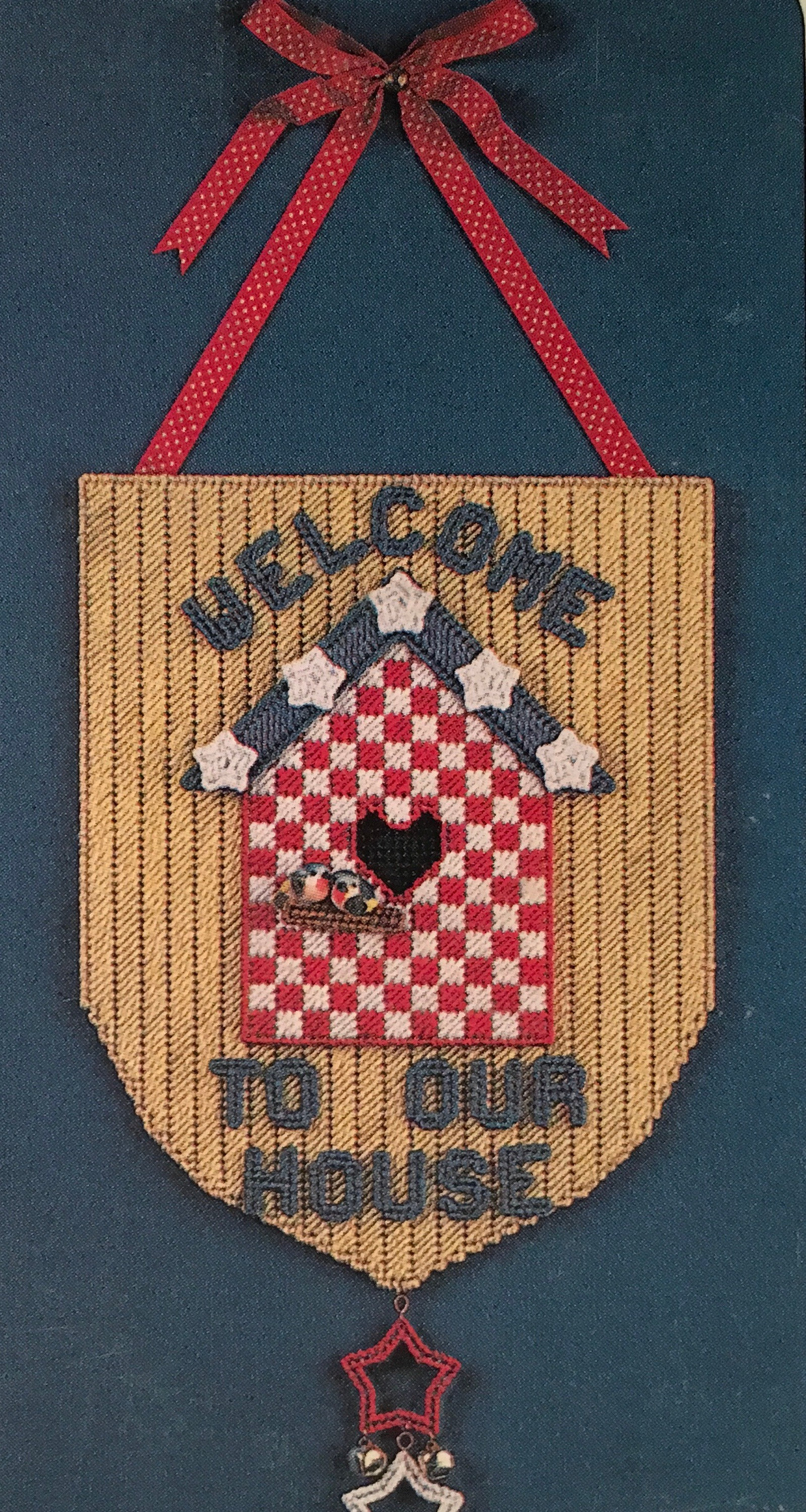 PDF Plastic Canvas Welcome Sign - Etsy