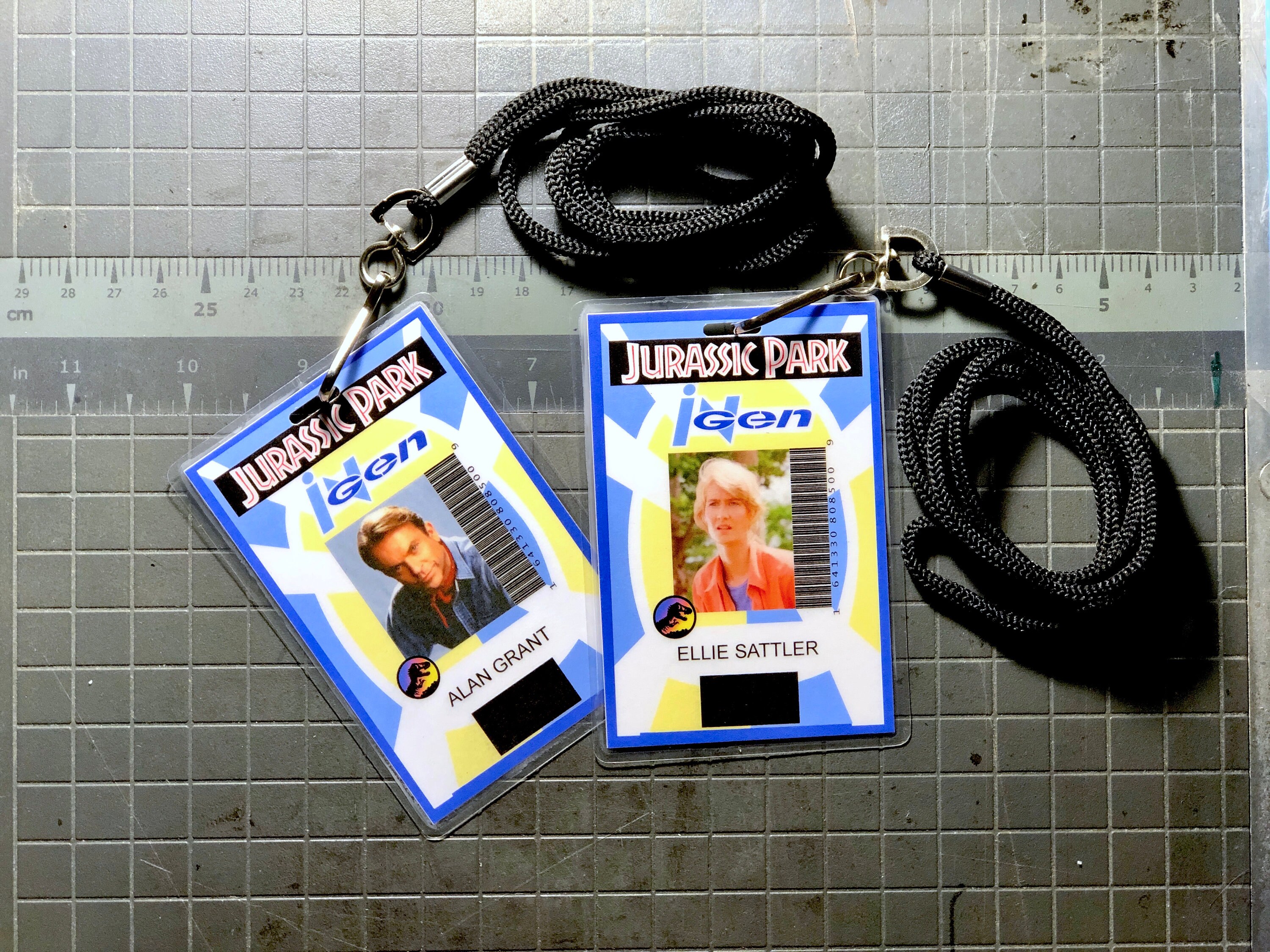 Jurassic Park Alan & Ellie Ingen ID Badge Set - Etsy Canada