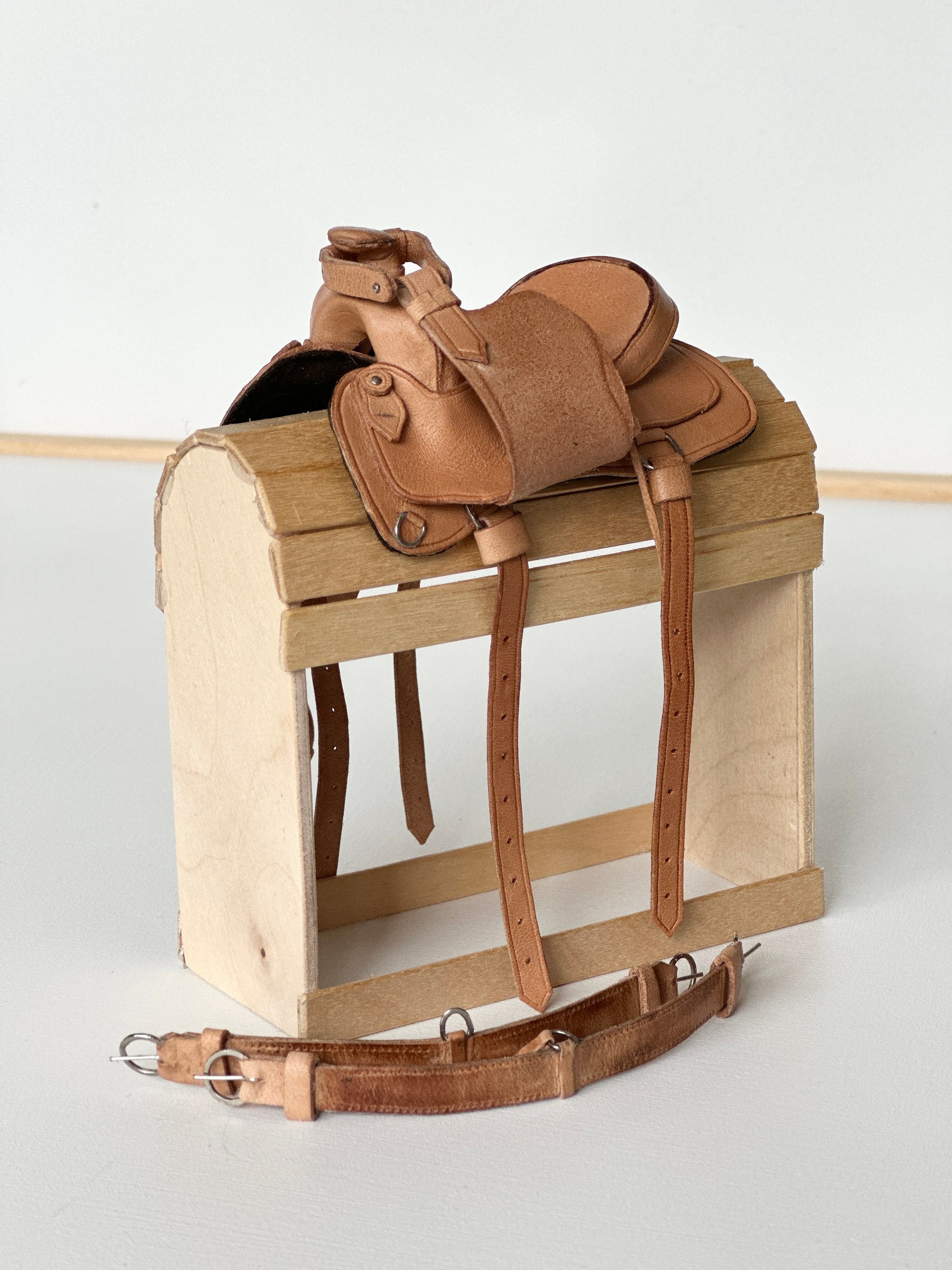 Breyer Handcrafted Western Saddle for 1:9 Scale Model Horses - Etsy