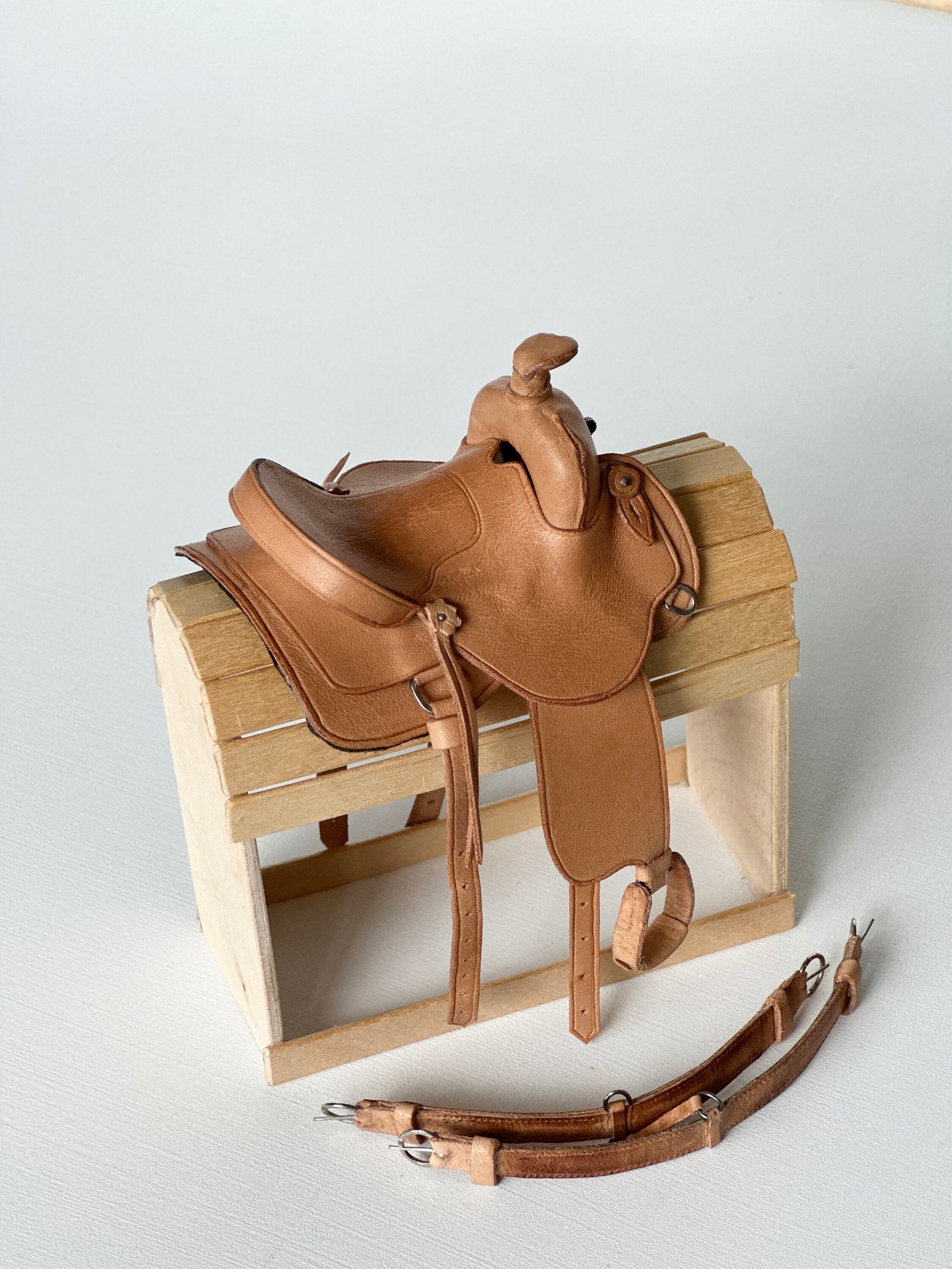 Breyer Handcrafted Western Saddle for 1:9 Scale Model Horses - Etsy
