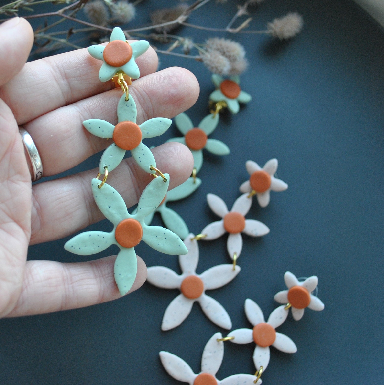Modern Clay Daisy Drop Earringschamomile Earringsminimalist - Etsy