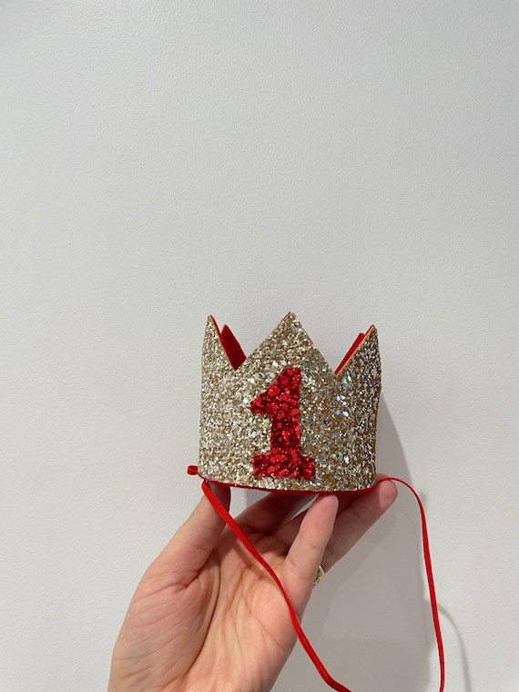 Red birthday crown store