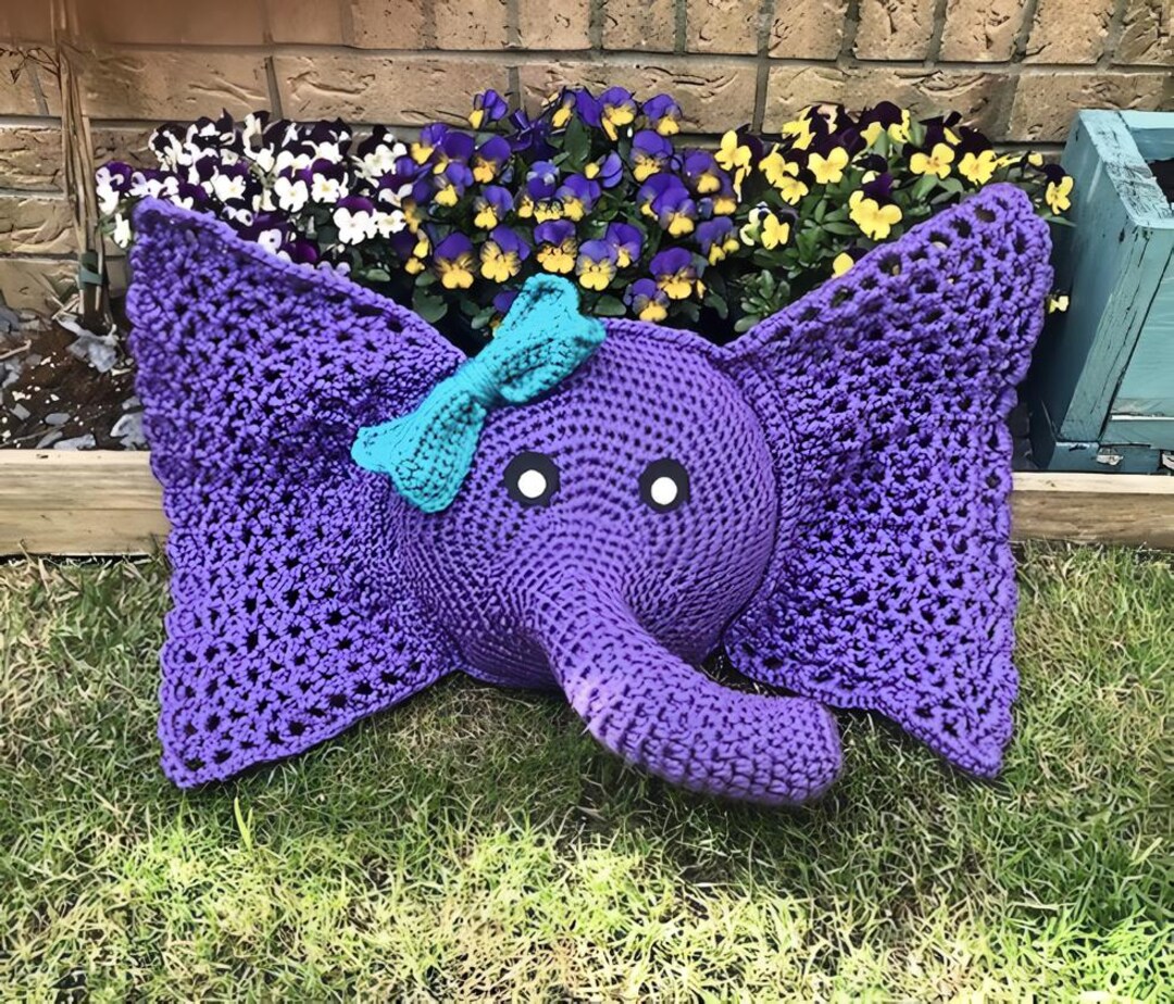 Jumbo Crochet Elephant Pillow Pattern (PDF) - Etsy
