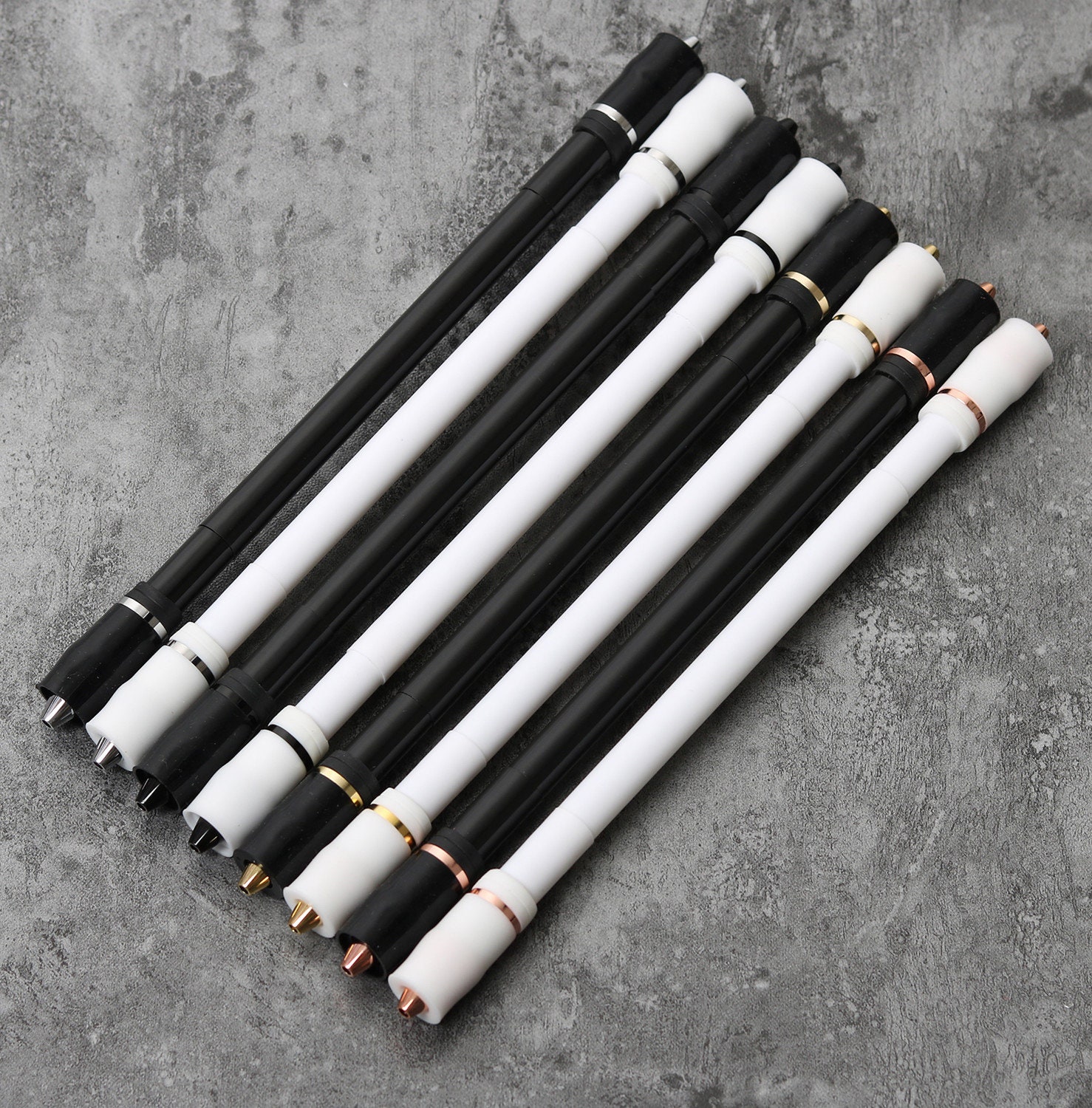 Ivan Mod black & White Edition for Pen Spinning - Etsy