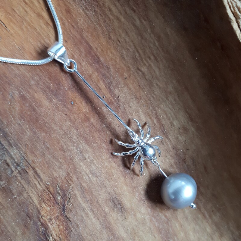 Spider Necklace - Etsy