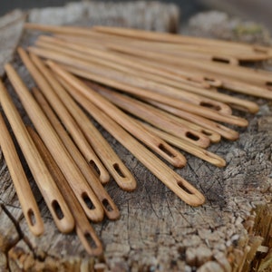 Wooden Nalbinding Needle, Oaken Needle, Medieval Craft, Large Wooden ...