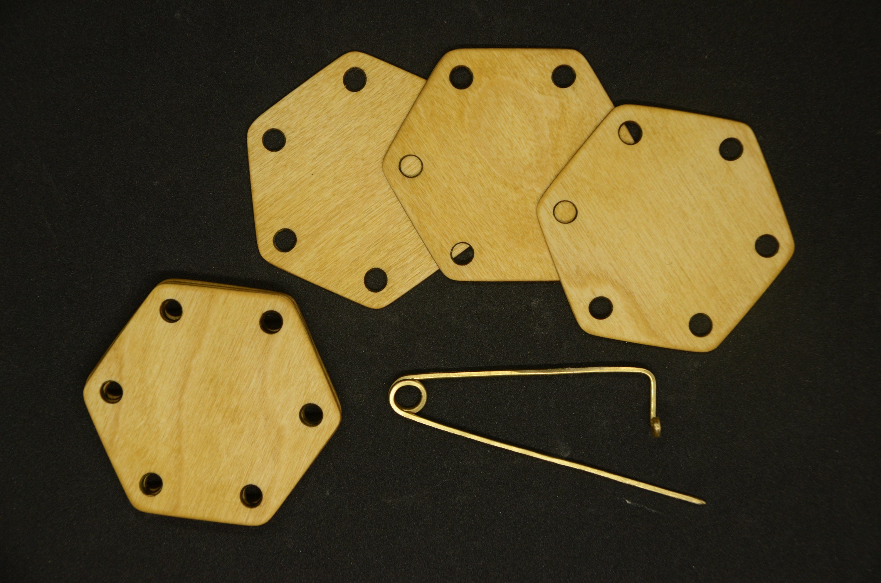 Hexagonal Tablets for Weaving / 6 Holes Tablet Weaving Cards / | Etsy