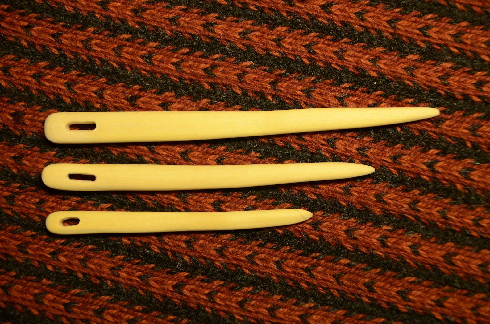 Set of 3 nalbinding needles / Nalbinding needle / Wooden | Etsy