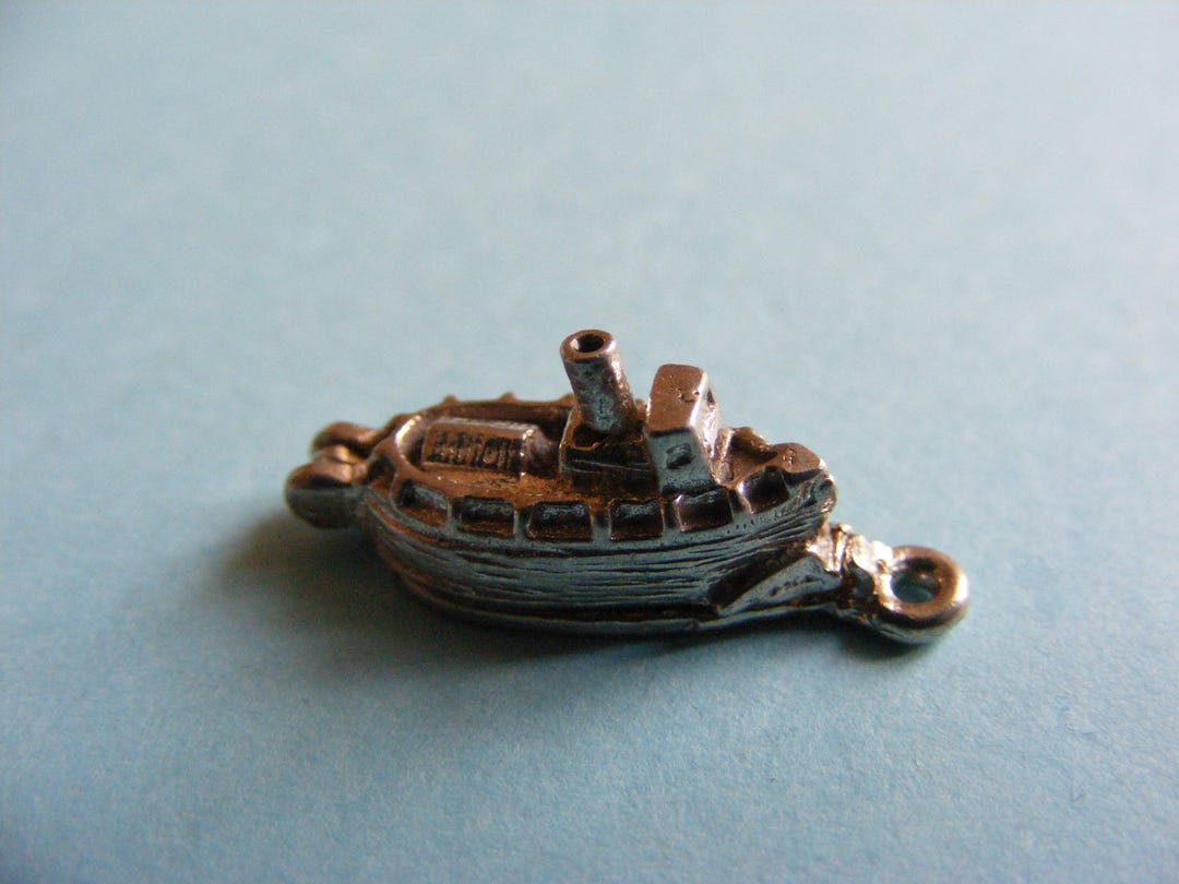 Vintage Sterling Silver Charm Boat Opens to a Bird and Rope Charms ...