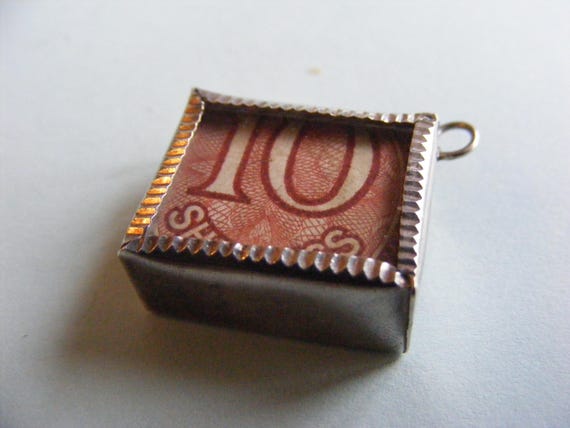 Vintage Sterling Silver charm 10 Shilling note in a c… - Gem