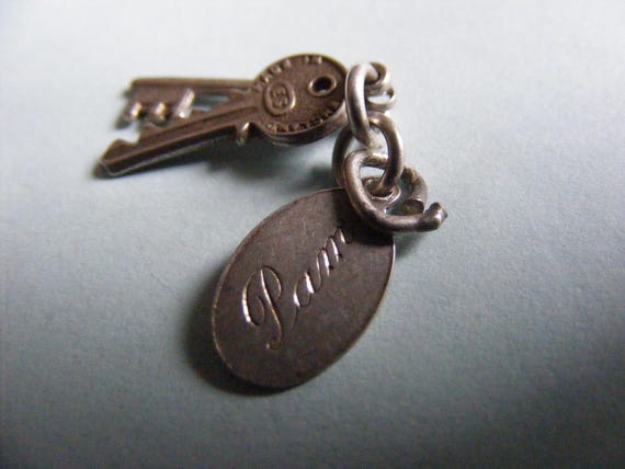 Vintage Sterling Silver charm: Set of House Keys for … - Gem