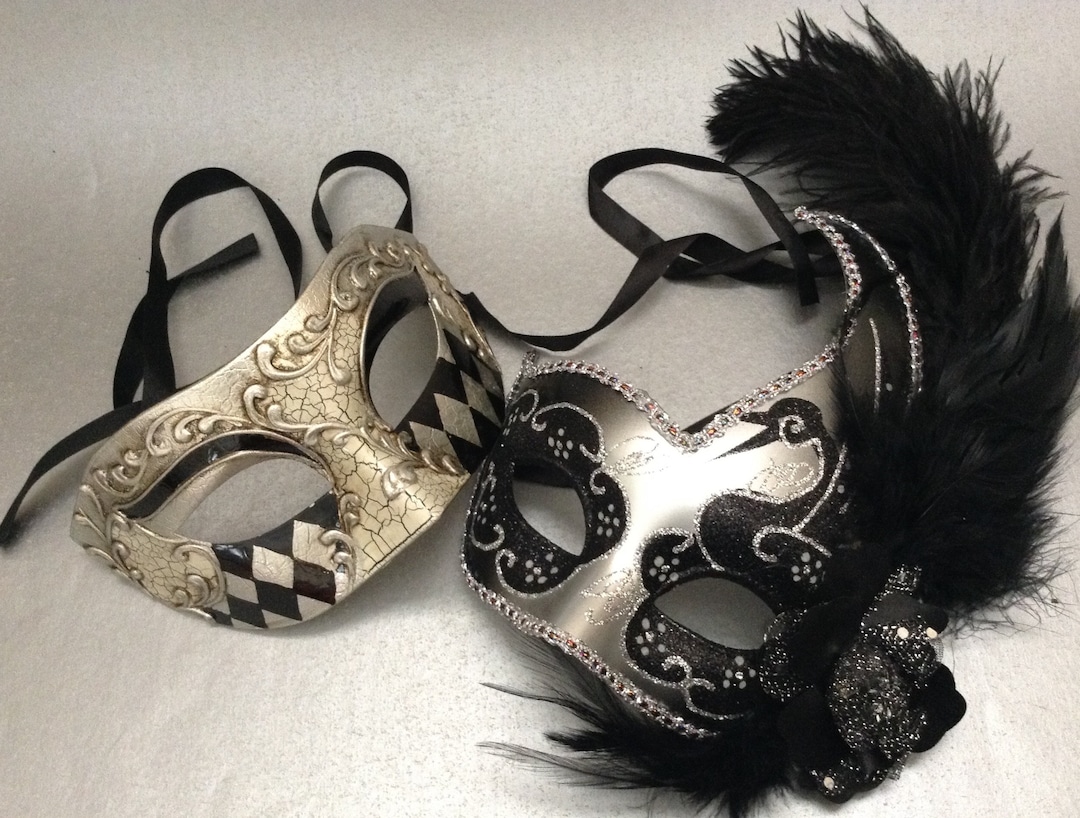 Argent Noir Plume Arlequin Masquerade masque de balle Paire - Etsy France