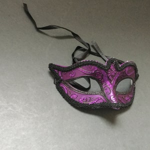Purple Masquerade Ball Eye Mask Pair New Year Valentines Gift Mardi ...