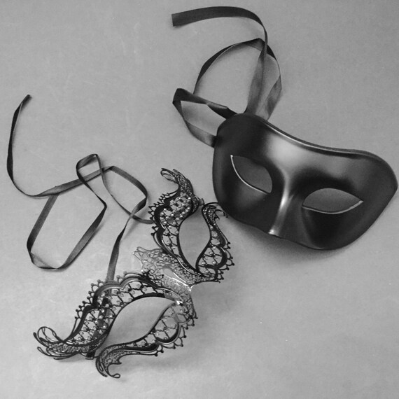 Black Masquerade Ball Eye Vampire Mask Pair Sparkling Crystals | Etsy