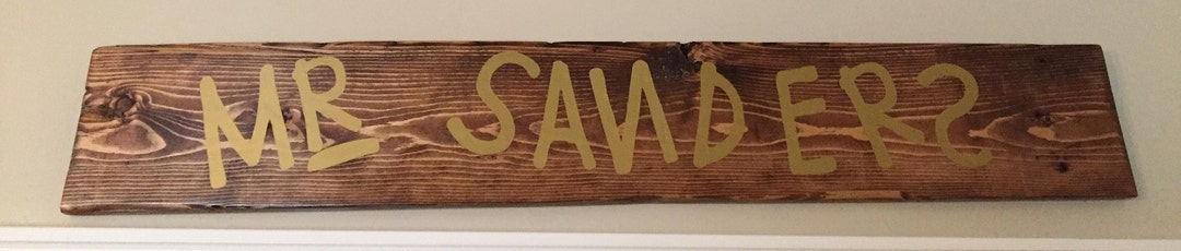 Winnie the Pooh Mr. Sanders Sign - Etsy UK