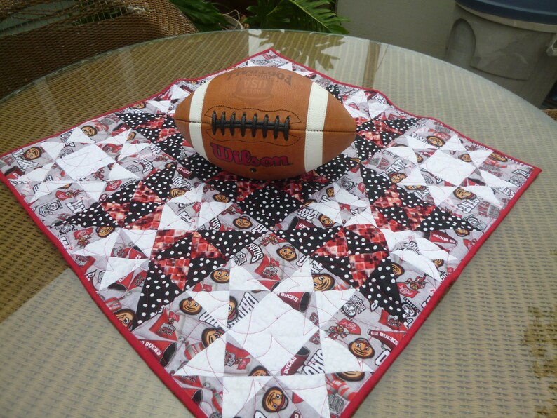 Ohio Star in Star Table Topper - Etsy