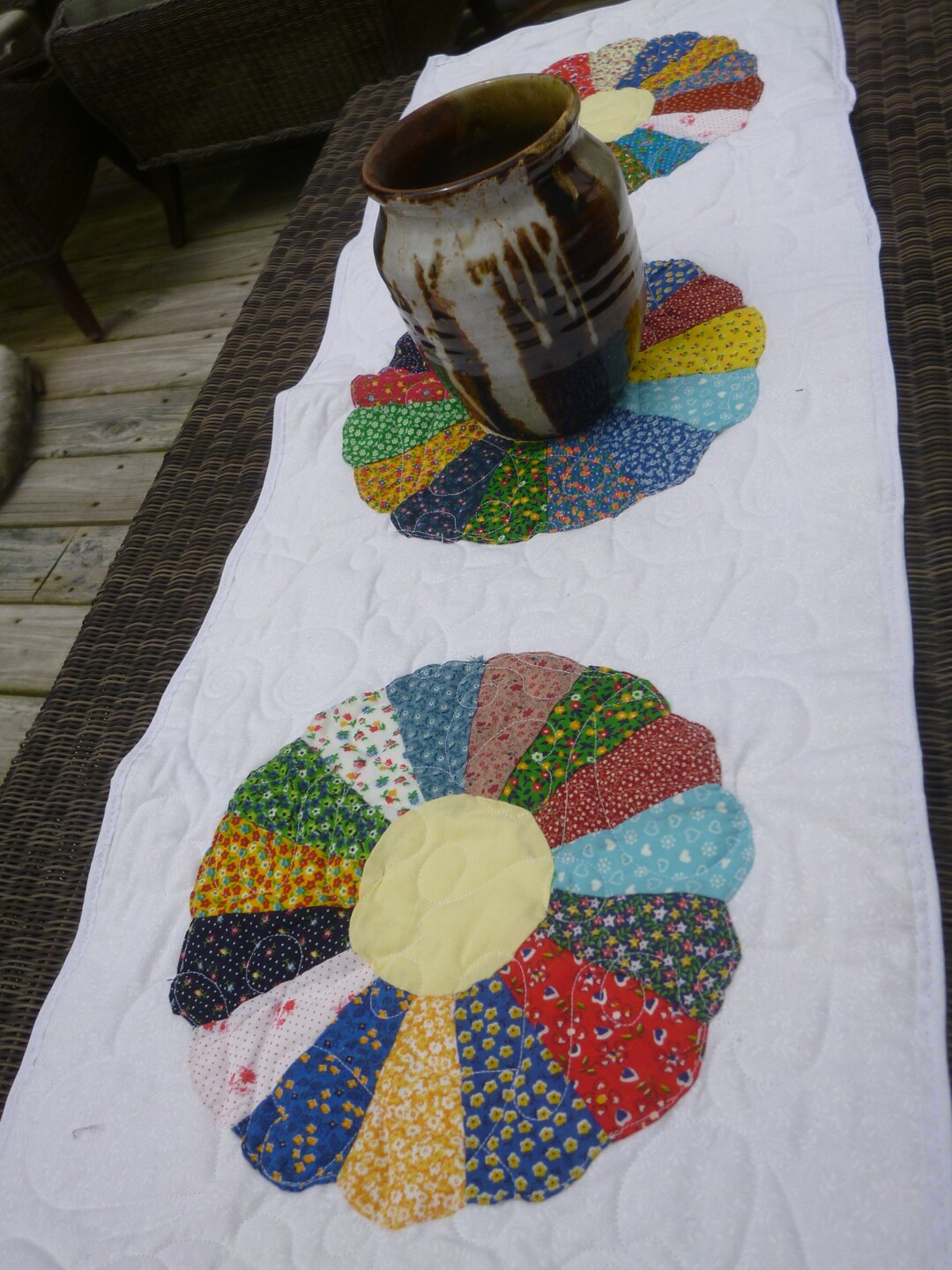 Dresden Plate Table Runner - Etsy