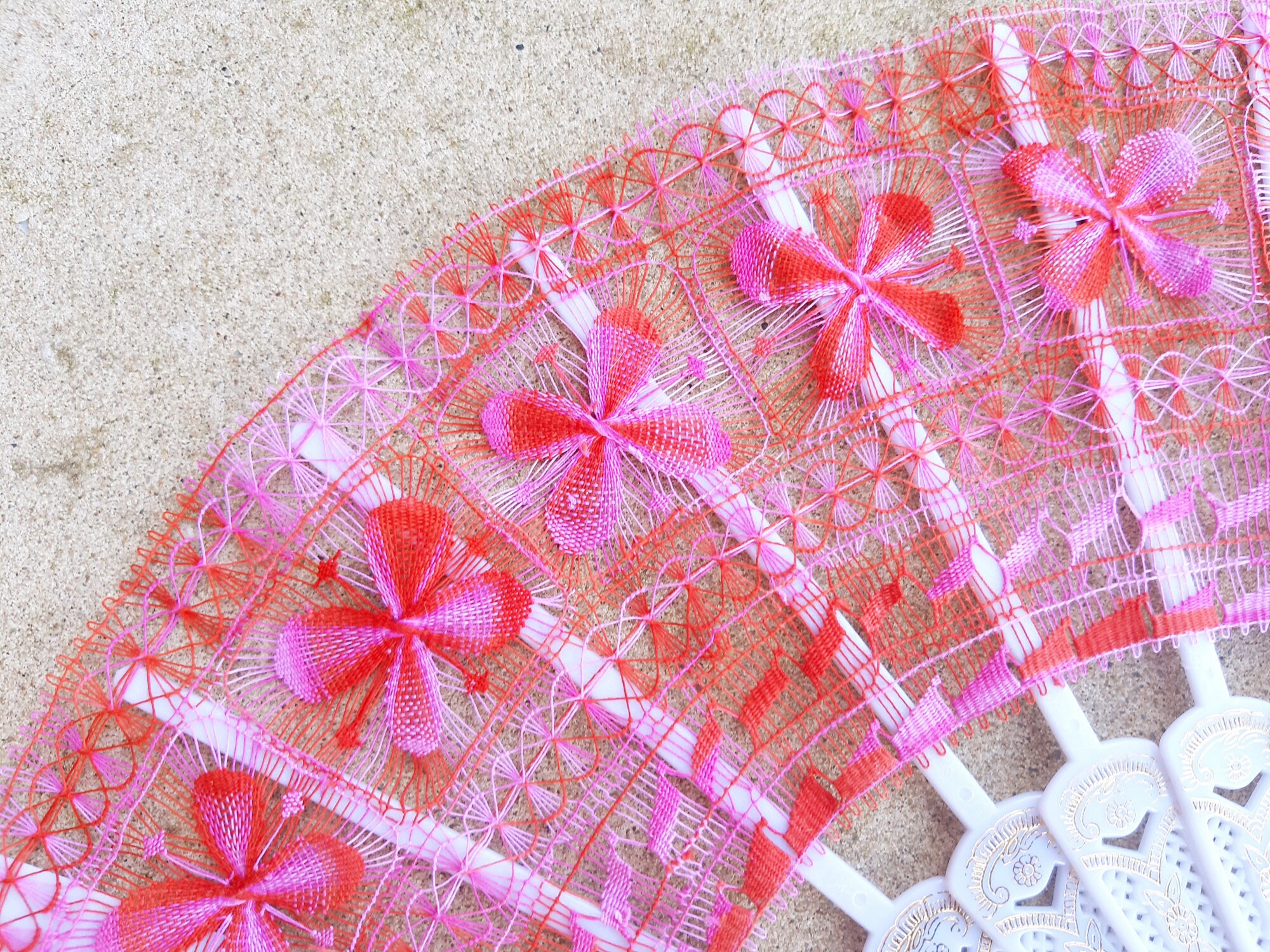 Red Pink Folding Fan Lace Handmade Handheld Foldable Nanduti Ñandutí ...