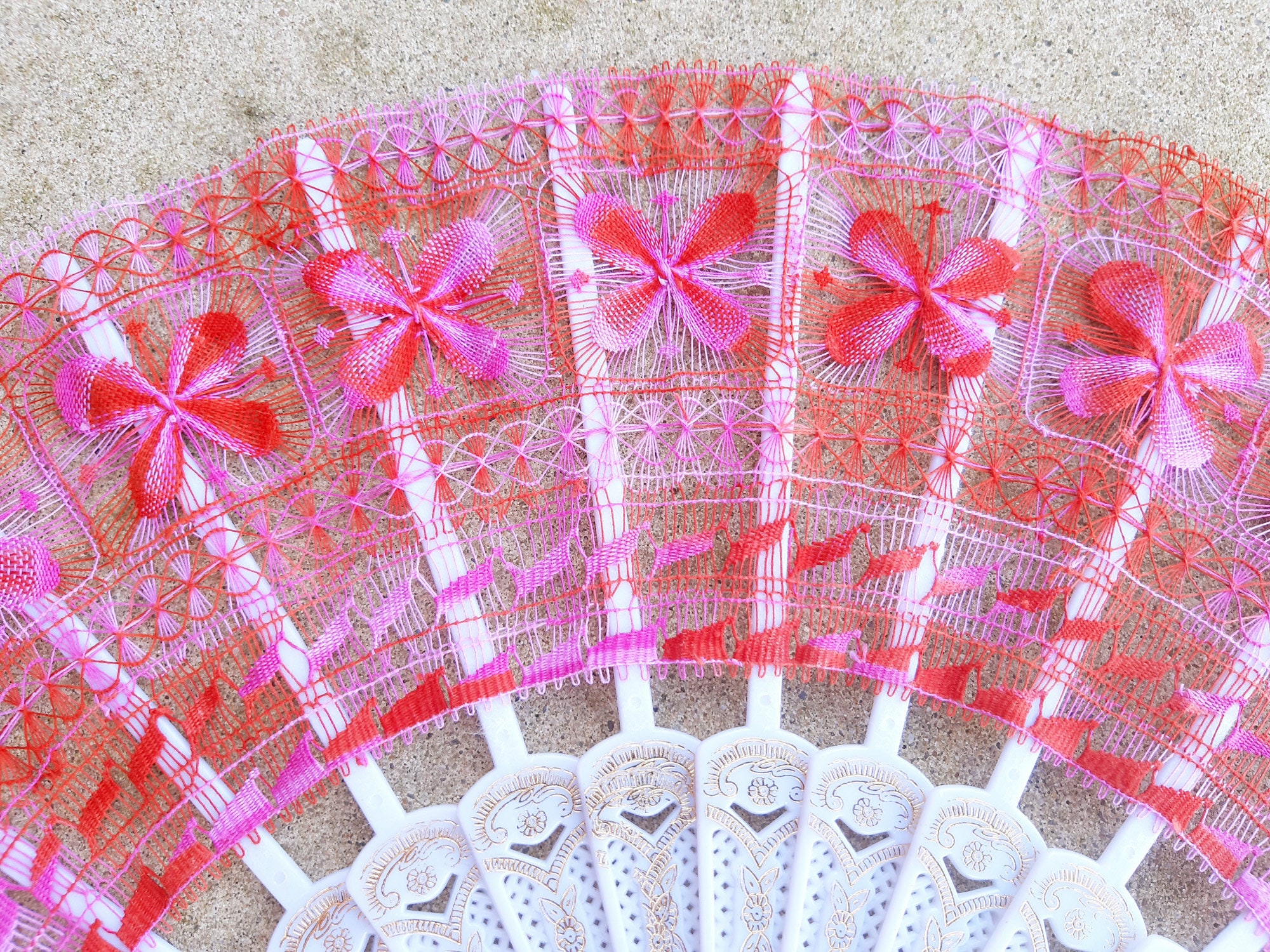 Red Pink Folding Fan Lace Handmade Handheld Foldable Nanduti Ñandutí ...