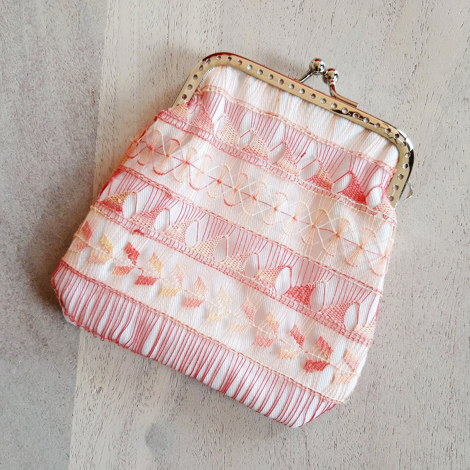 Kiss Lock Coin Purse Pink, Peach Handmade Wallet Card Holder Cash Pouch ...
