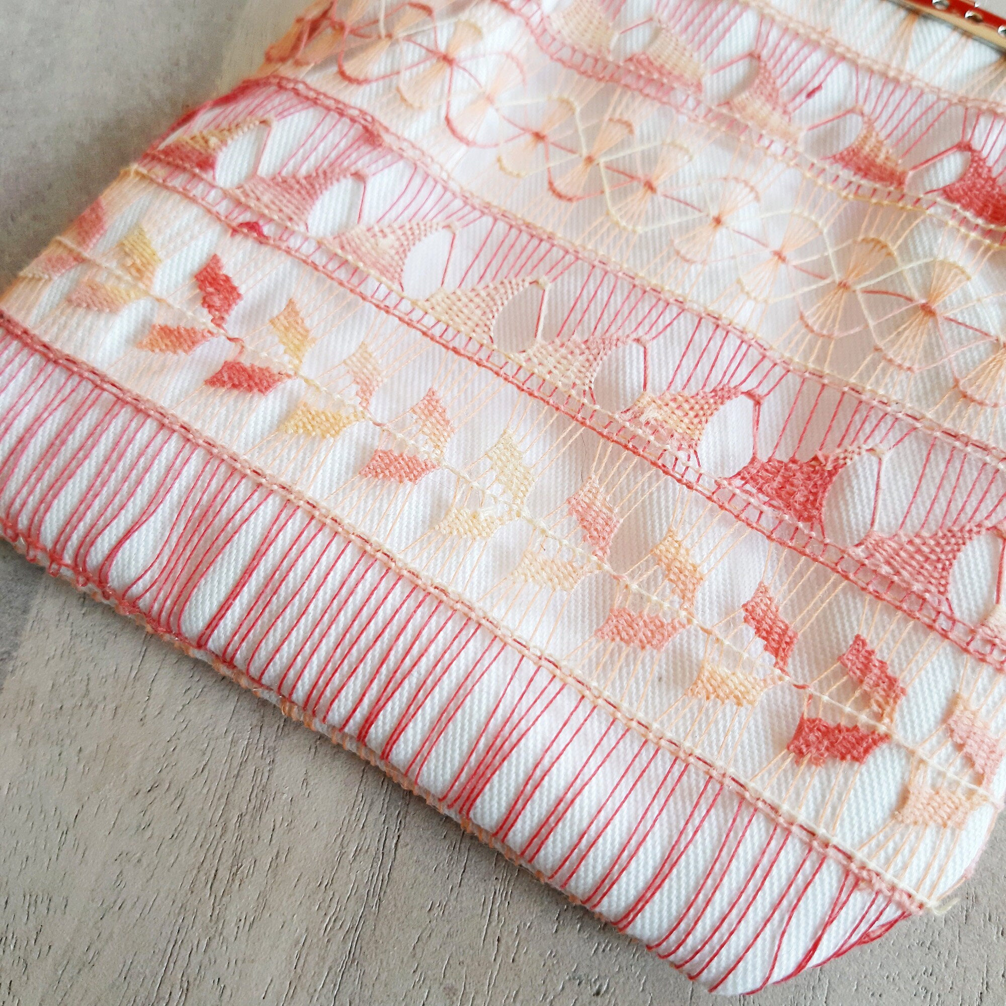 Kiss Lock Coin Purse Pink, Peach Handmade Wallet Card Holder Cash Pouch ...