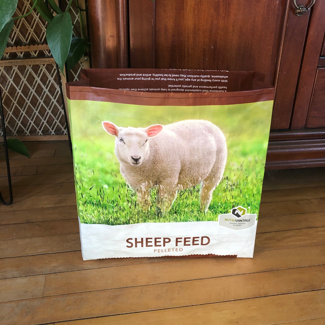 Recycled sheep grain bag made into a reusable tote / up cycled | Etsy