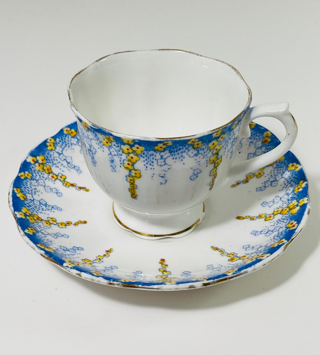 Royal Albert april Showers Floral Tea Cup and Saucer, 1930s - Etsy